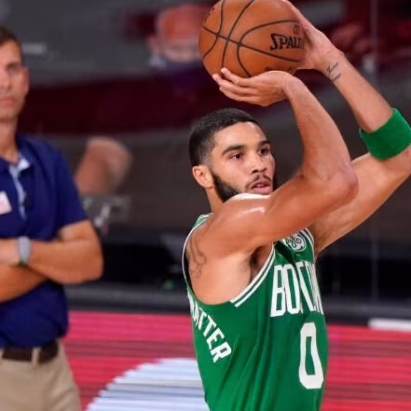 Stevens, sobre Tatum: "Se disfrazó de Isaiah Thomas, me emocionó"