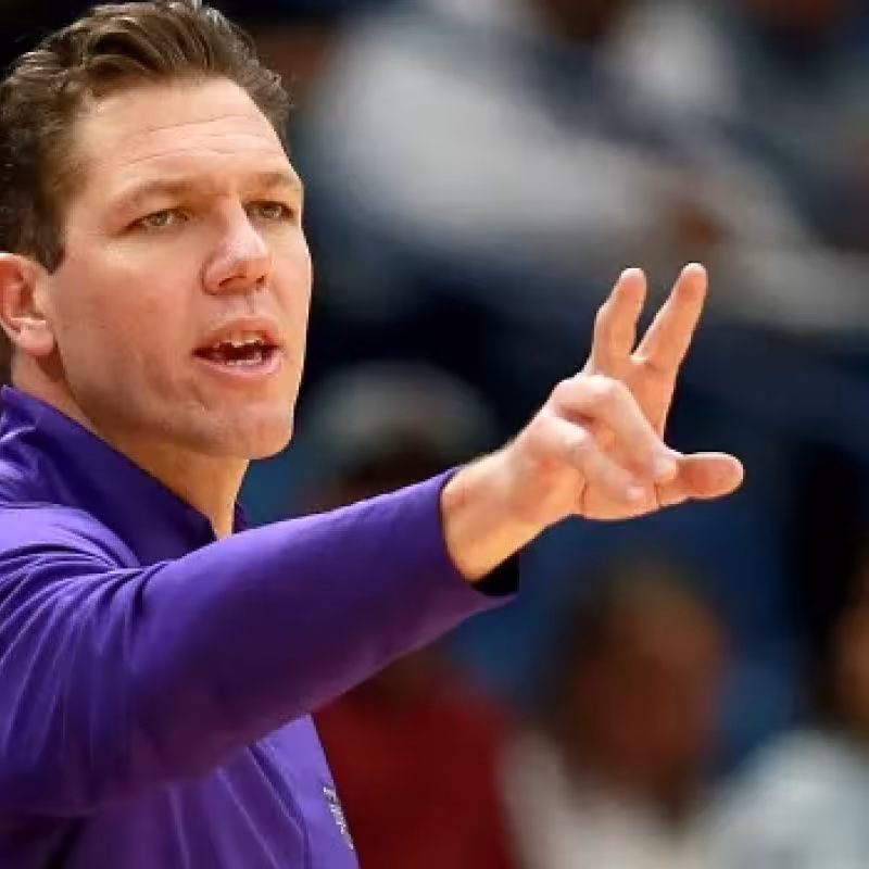 El nuevo GM de Sacramento Kings confía en Luke Walton para el banquillo ...
