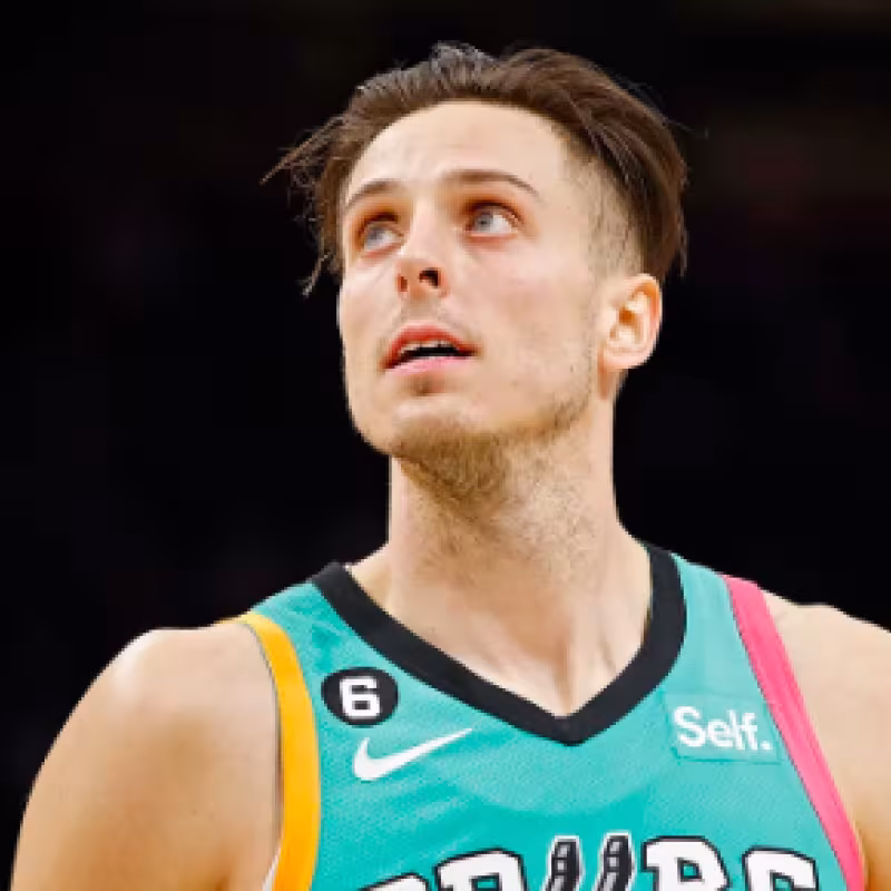 Todos los detalles del nuevo contrato de Zach Collins con San Antonio ...