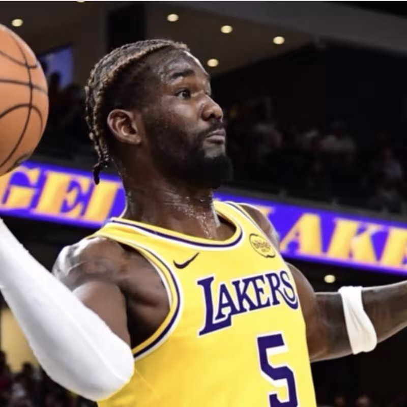 Luka Doncic, about his connection with Deandre Ayton: "Everything is on ...